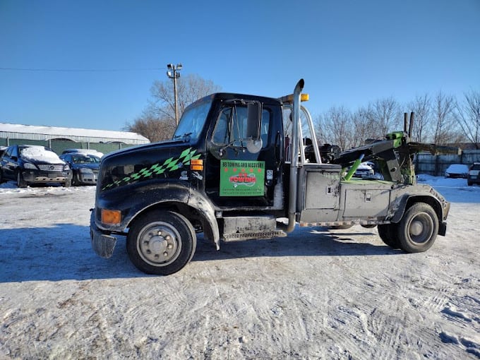 Vehicle Storage And Towing - BB Towing and Recovery